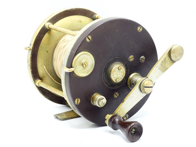 090 A scarce Edward Vom Hofe Special Celebrated 9/0 model 501 big game ...